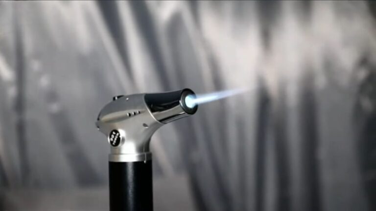8 Best Torch For Dabs 2023 - Reviews and Buying Guide