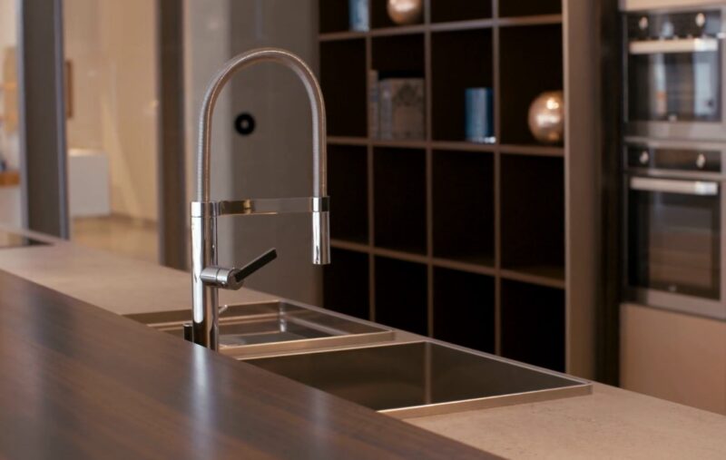 12 Best Luxury Kitchen Faucets 2023 - Elevate Your Style